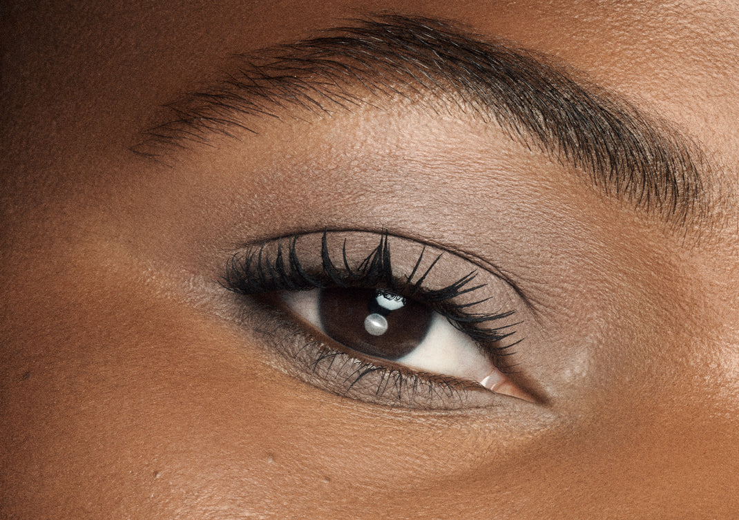 How to Create a 90s Inspired Makeup Look – VIEVE